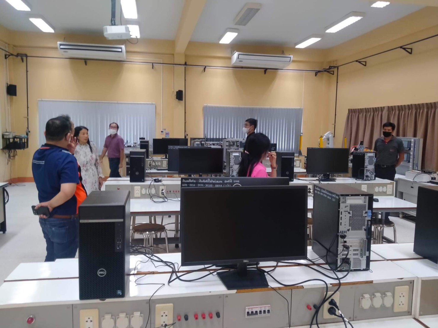 ผู้อำนวยการกองแผนงาน มจพ. และคณะ เข้า – Instrumentation and Electronics ...